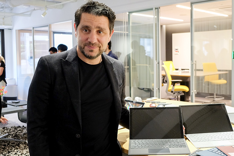 世界的に見ると日本は「働き方改革」先進国 ～米Microsoft CPOの語る“未来のデバイス”ビジョン - PC Watch