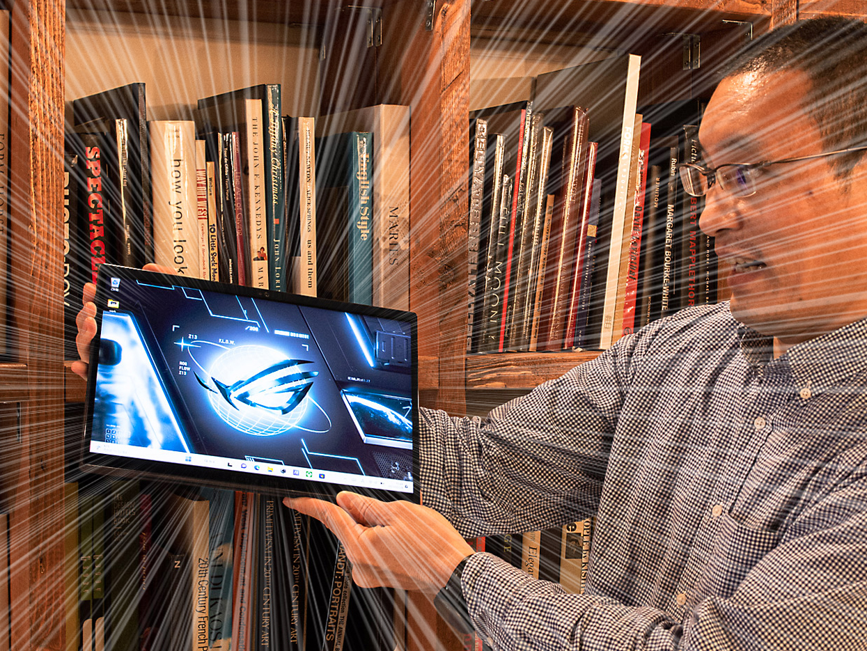 タブレットなのにRTX 4060搭載はすごすぎ！オンもオフもPCはこれ1台でいいじゃん！ ～ASUS「ROG Flow Z13(2023年版)」でゲーム・エンタメ・仕事が全部できてしまった ...