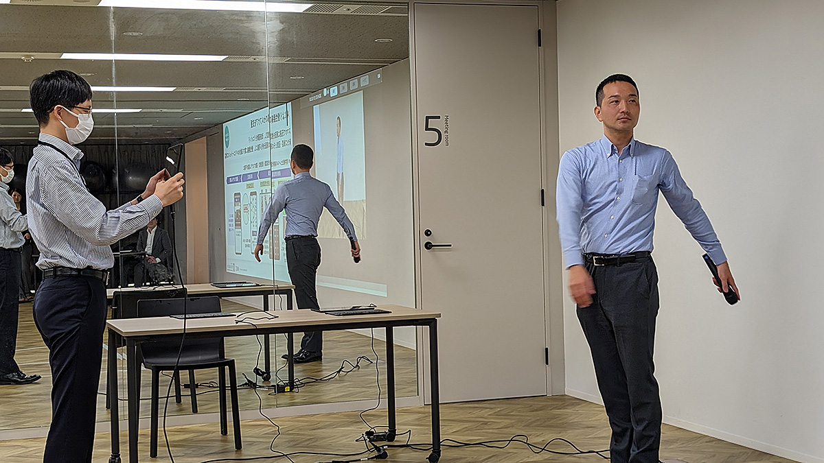 [B!] 【山田祥平のRe:config.sys】 AI理学療法士に診てもらえば適切で安上がり?