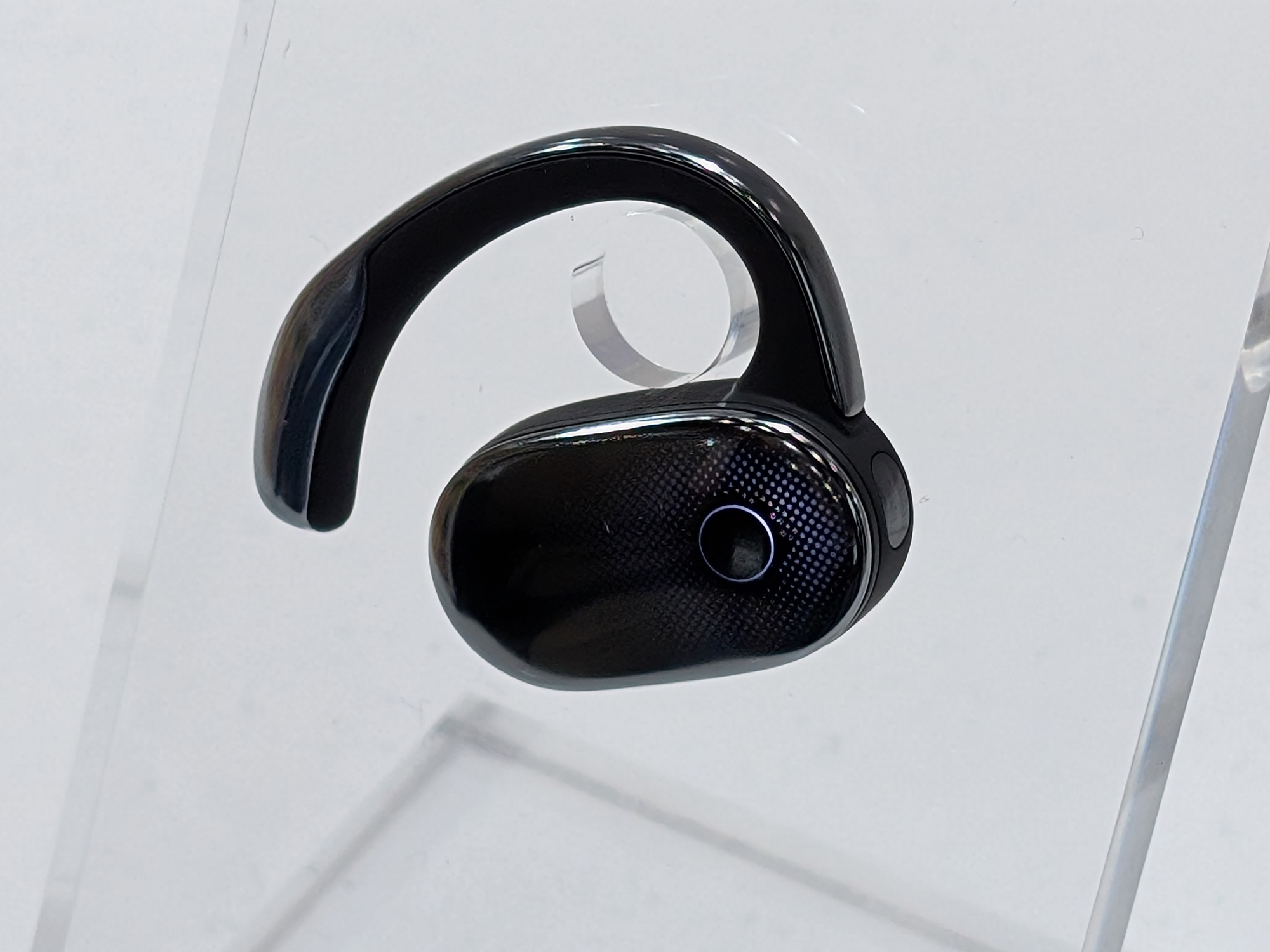 [B! article] 【山田祥平のRe:config.sys】 コンピュータとの対話の主客転倒